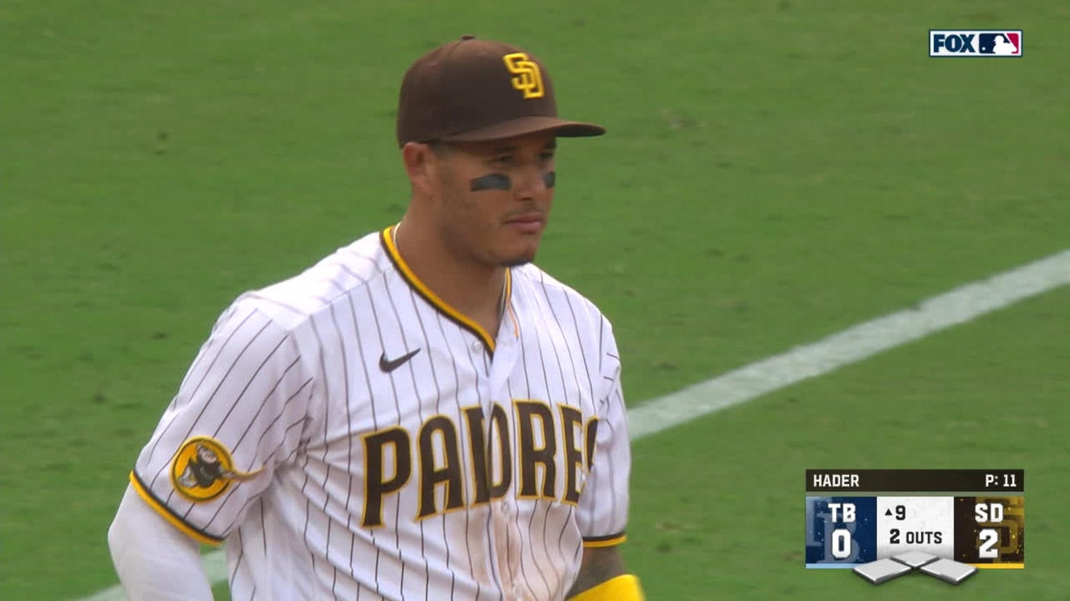 Manny Machado dives and makes a fantastic grab | 06/17/2023 | San Diego ...