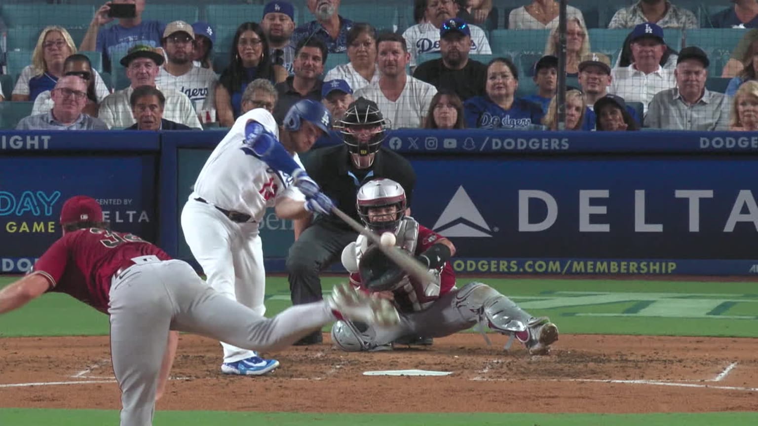 Max Muncy lines a two-run double to right field | 08/30/2023 | Los ...