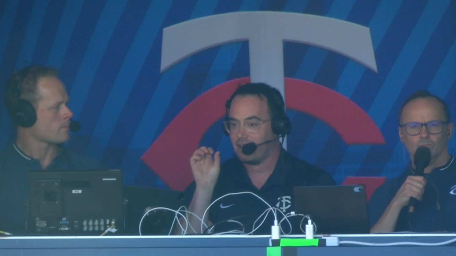 Jeremy Zoll joins the booth to discuss the Twins' | 09/28/2025 | MLB.com