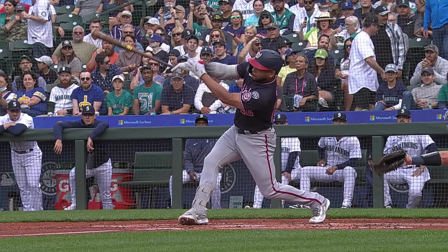 Dominic Smith lifts a solo home run to right field | 06/26/2023 | New ...