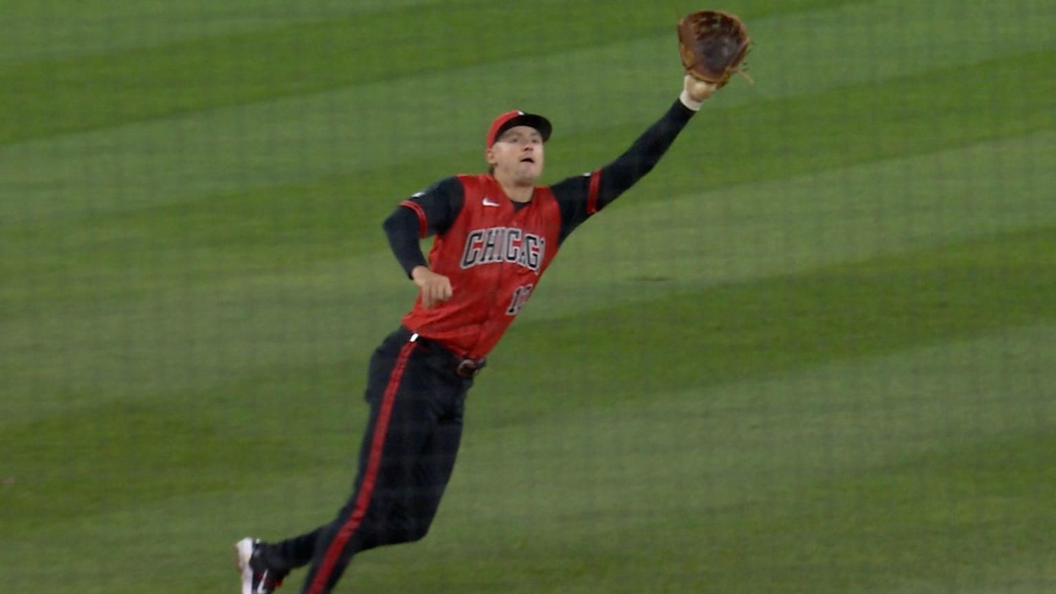 Colson Montgomery realiza bonita recepción | 08/05/2026 | Lasmayores.com