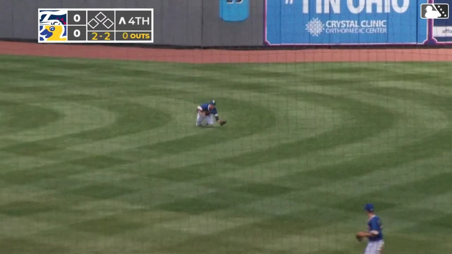 Pete Halpin's diving catch | 08/11/2024 | MLB.com