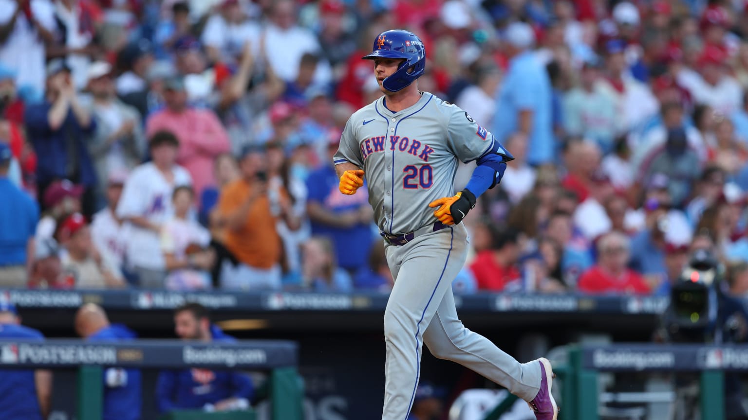 Pete Alonso's solo home run | 10/06/2024 | MLB.com