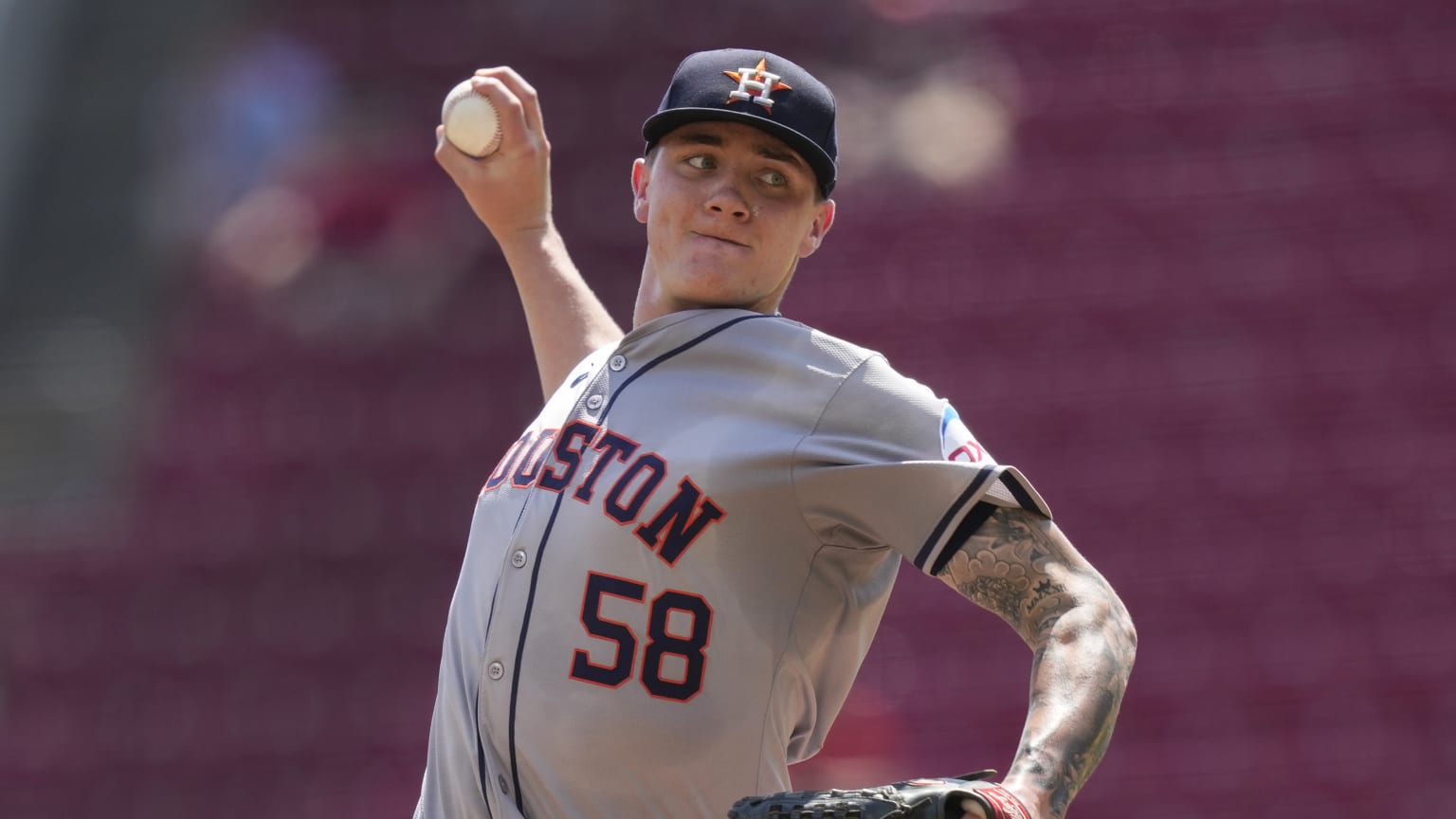 Hunter Brown escapes bases-loaded jam | 09/05/2024 | Houston Astros