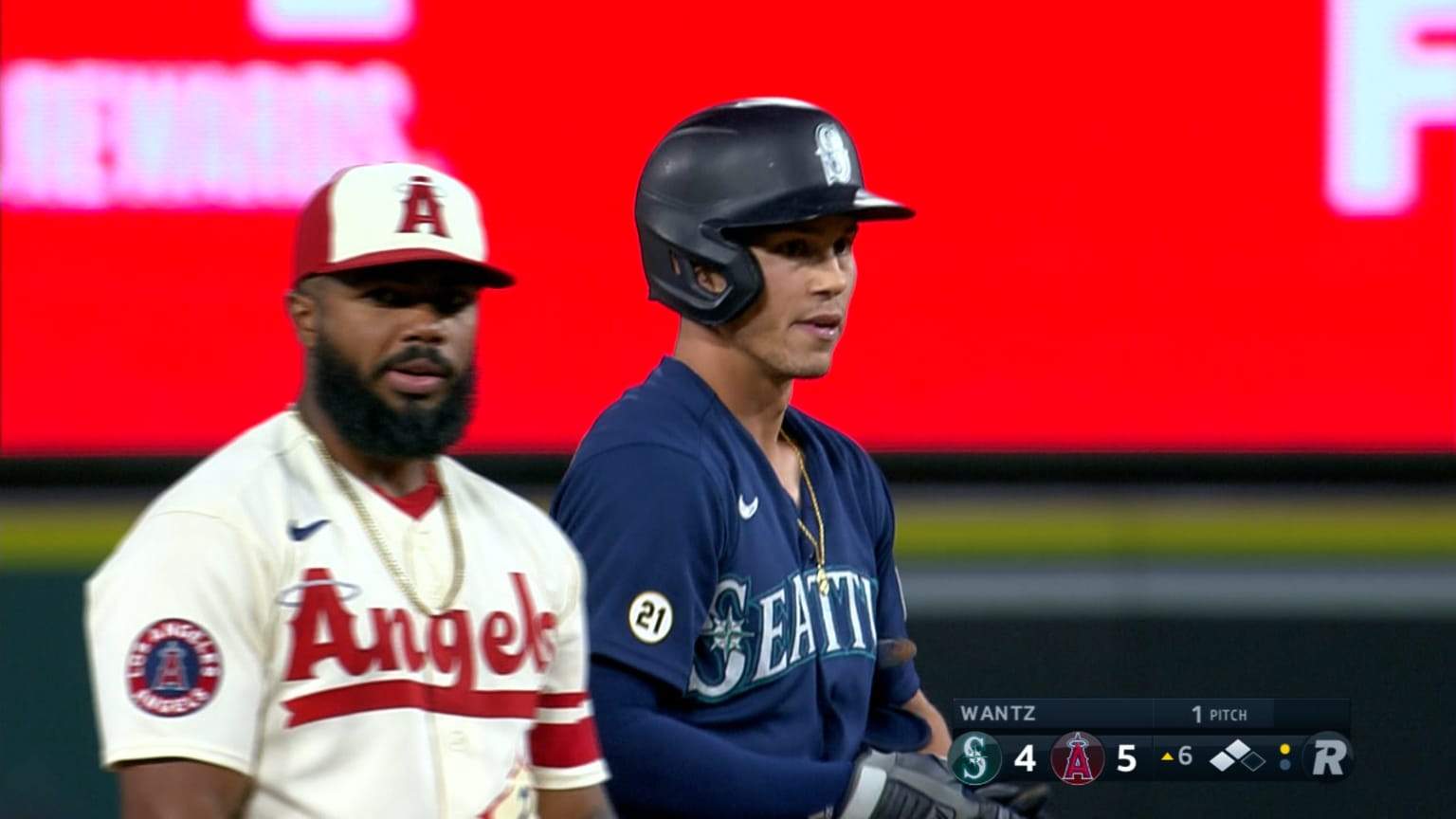 Sam Haggerty laces an RBI single in the 6th inning | 09/16/2022 ...