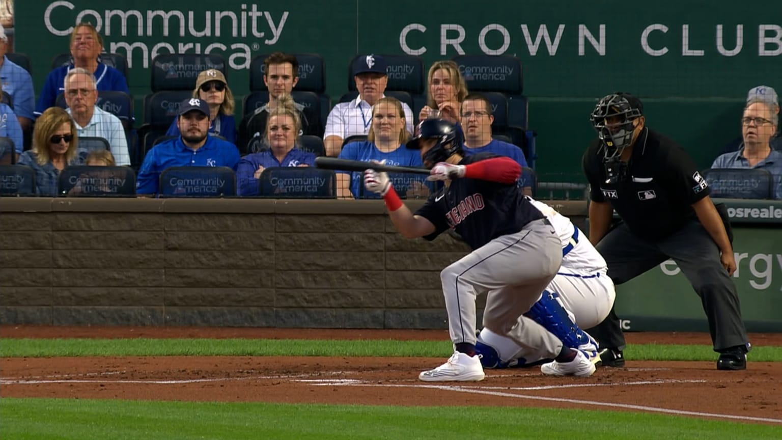 Guardians strike first with Austin Hedges' sac bunt | 09/05/2022 | MLB.com