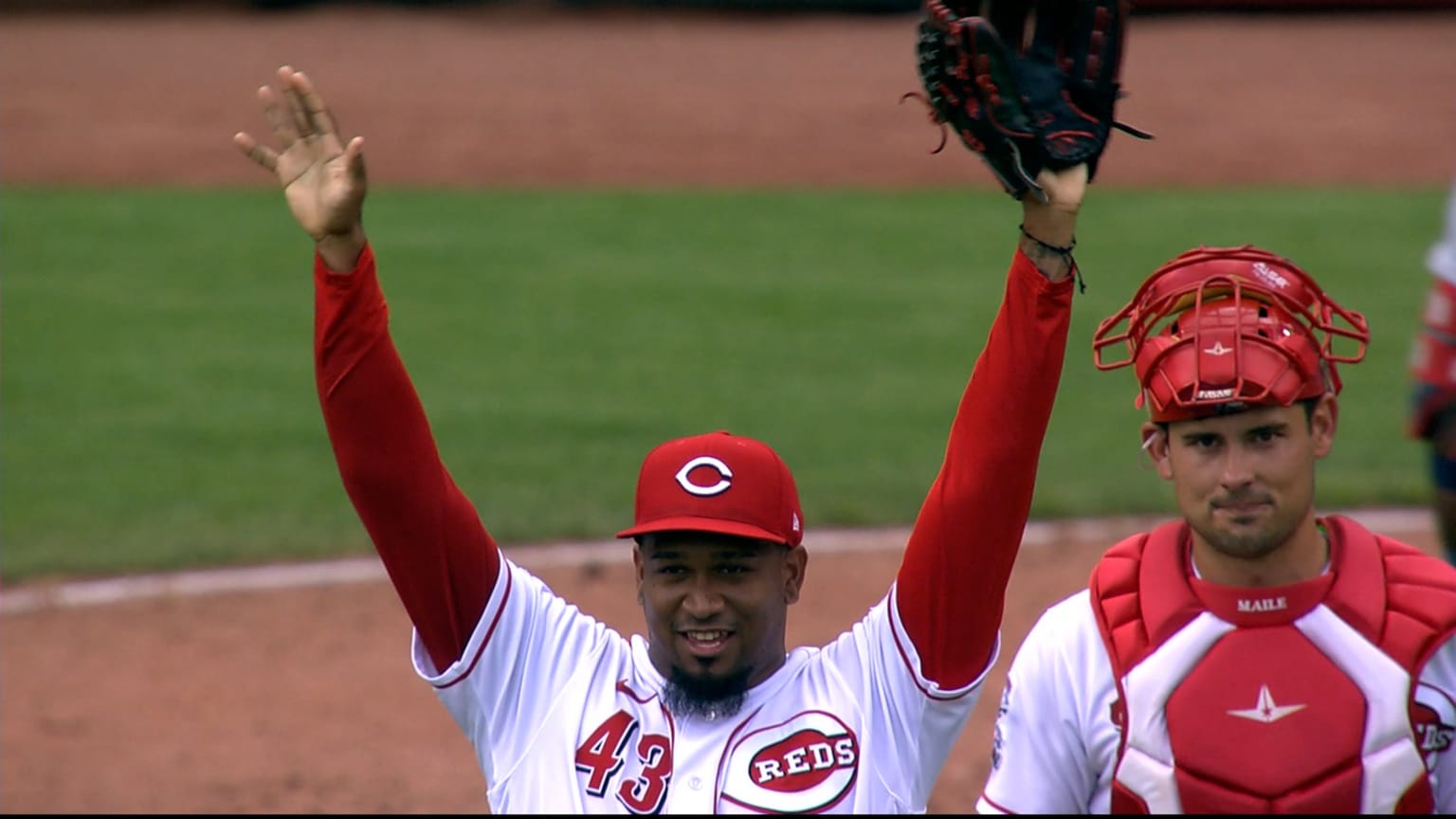 Alexis Díaz secures the victory in the 9th inning | 09/10/2023 ...