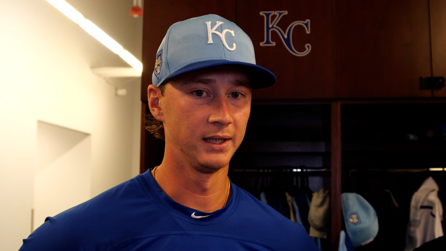 Brady Singer talks spring start, pitch command | 03/05/2024 | Kansas ...