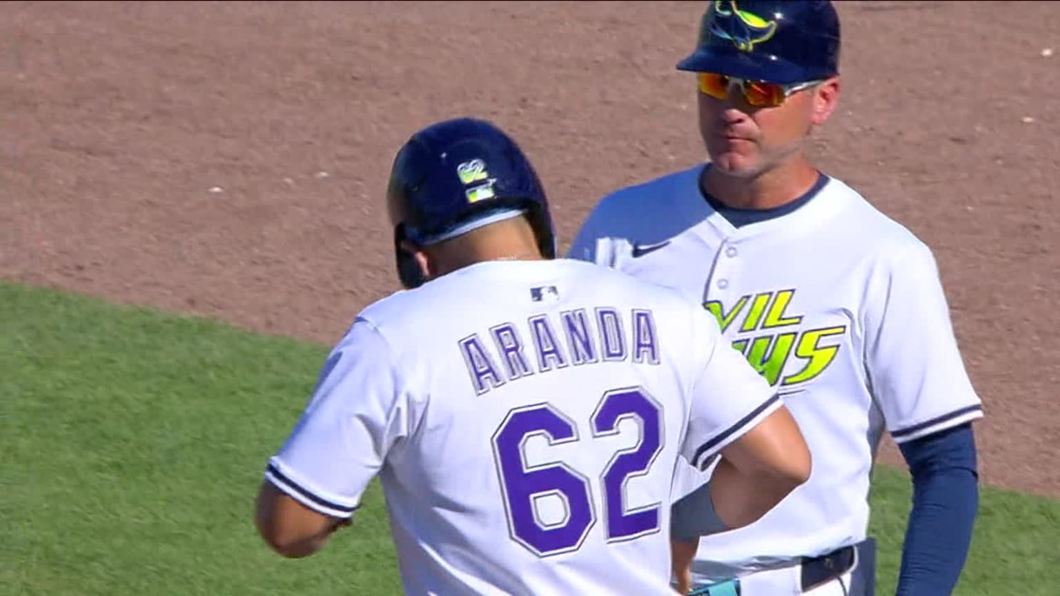 Jonathan Aranda's bases-loaded walk | 04/12/2025 | Tampa Bay Rays