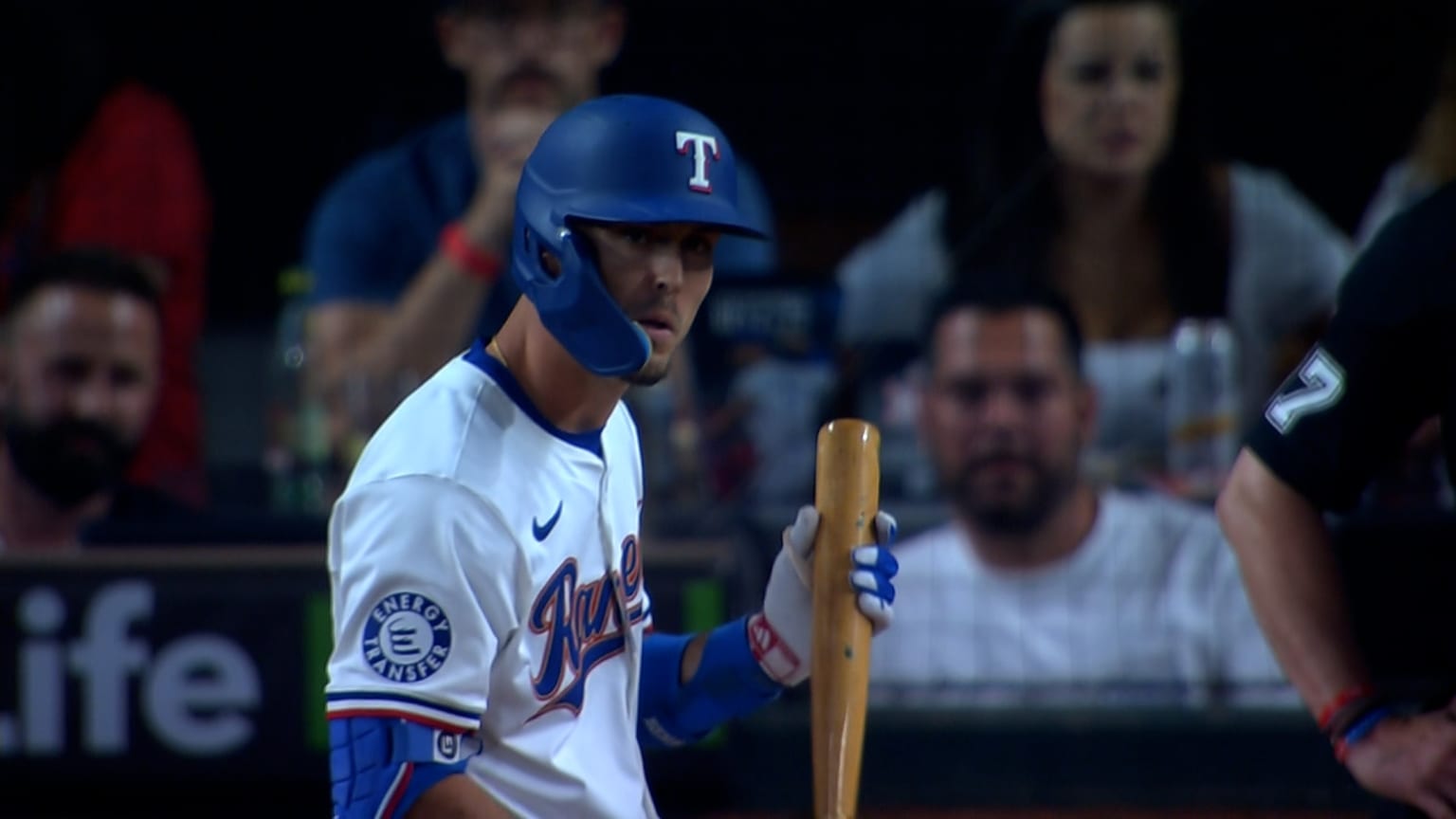 Evan Carter brings home a run on a groundout | 03/30/2024 | Texas Rangers
