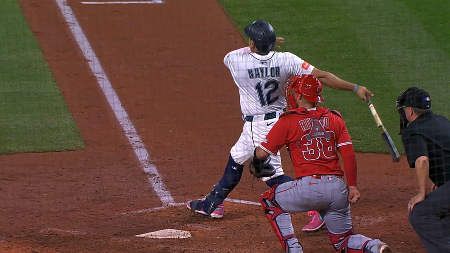 Josh Naylor's two-run single | 09/13/2025 | MLB.com