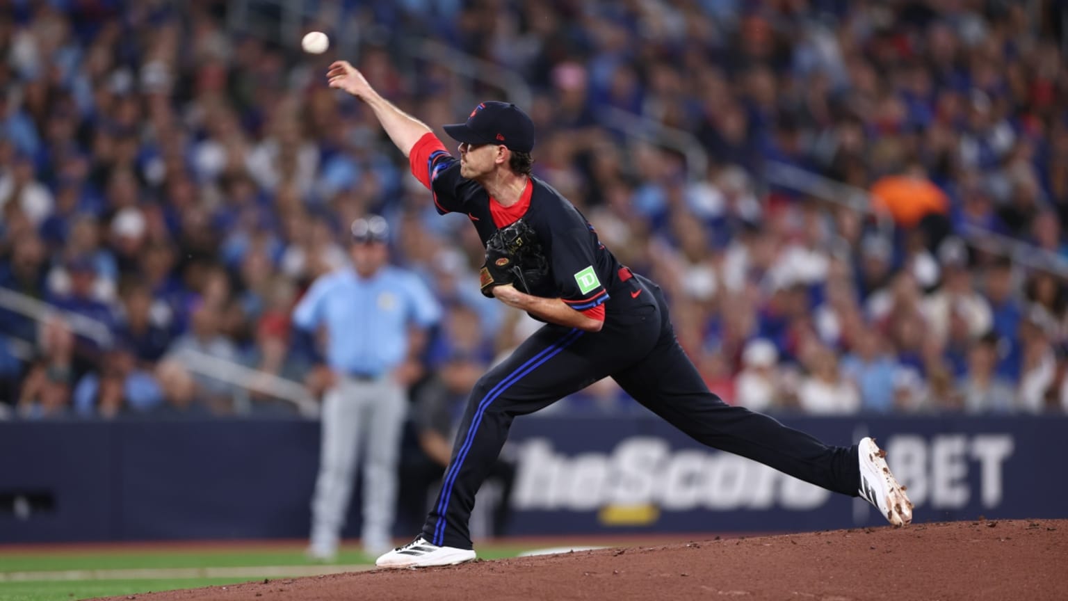Shane Bieber strikes out Carson Williams | 09/26/2025 | Toronto Blue Jays