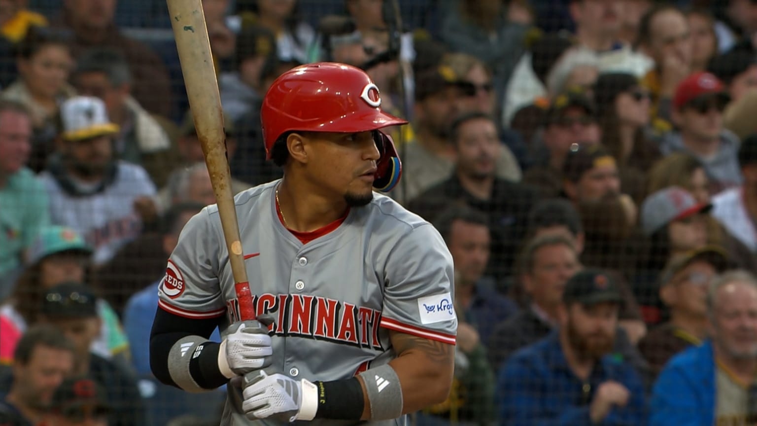 Santiago Espinal's sacrifice fly | 04/29/2024 | Cincinnati Reds