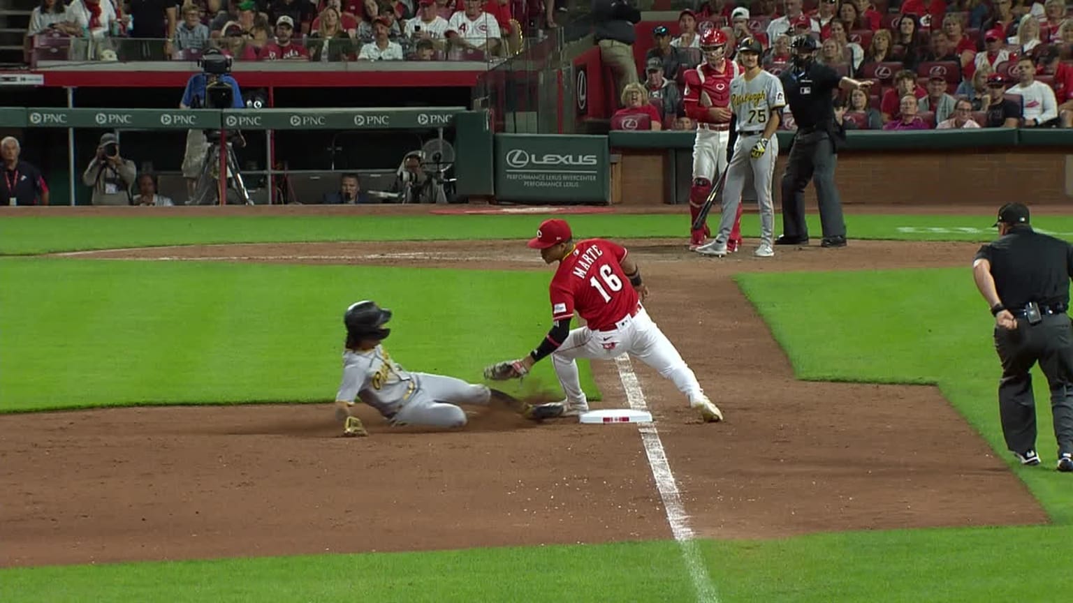 Pirates challenge stolen base call at third | 09/23/2023 | Pittsburgh ...