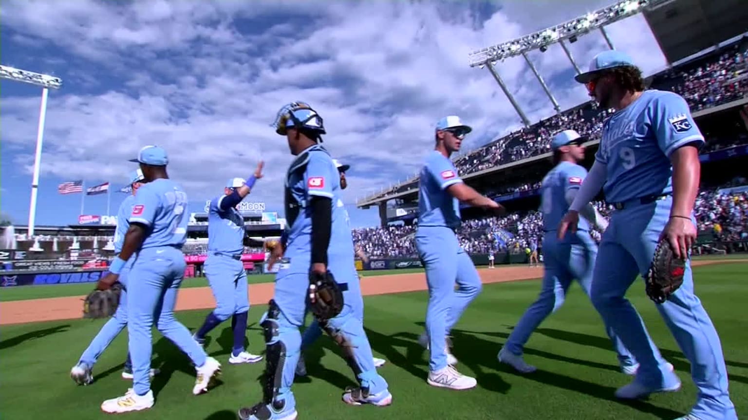 Sam Long secures the Royals' win, 9-5 | 06/28/2025 | Kansas City Royals