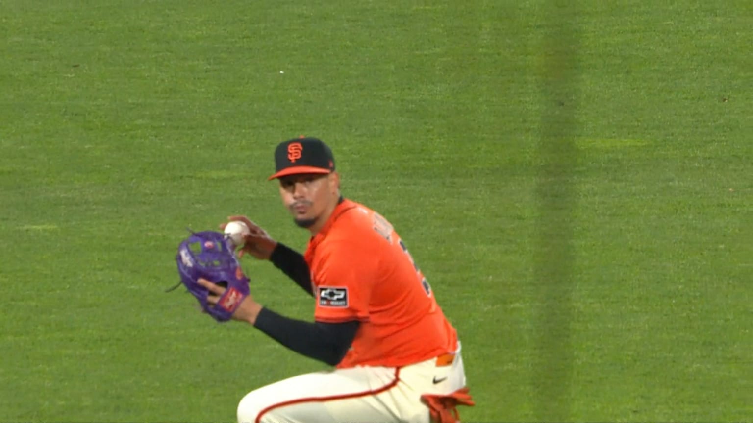 Willy Adames' spinning play | 06/06/2025 | MLB.com