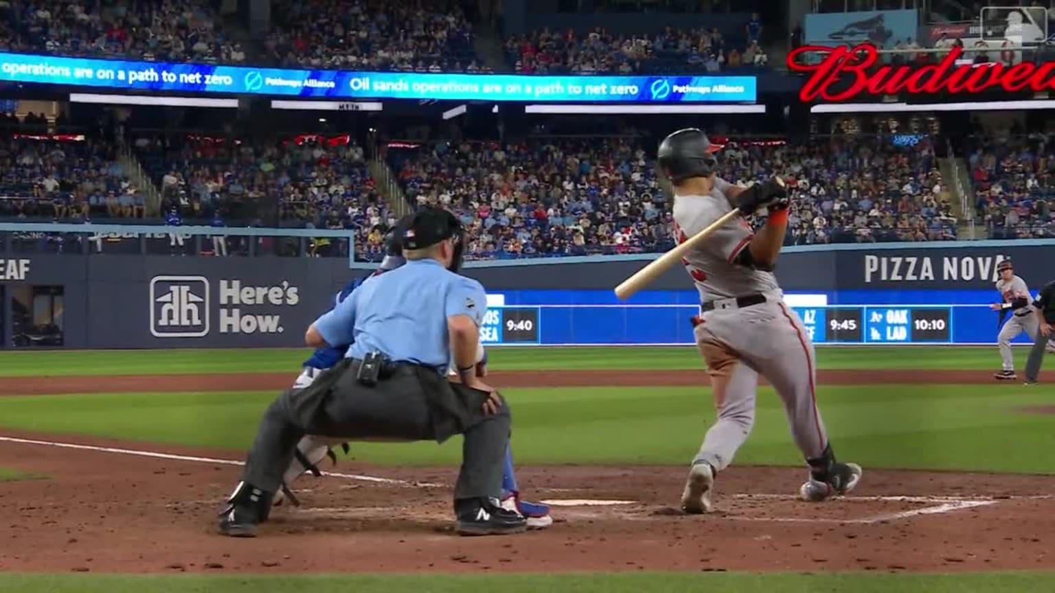 Anthony Santander hits a grand slam to right field | 08/01/2023 | New ...