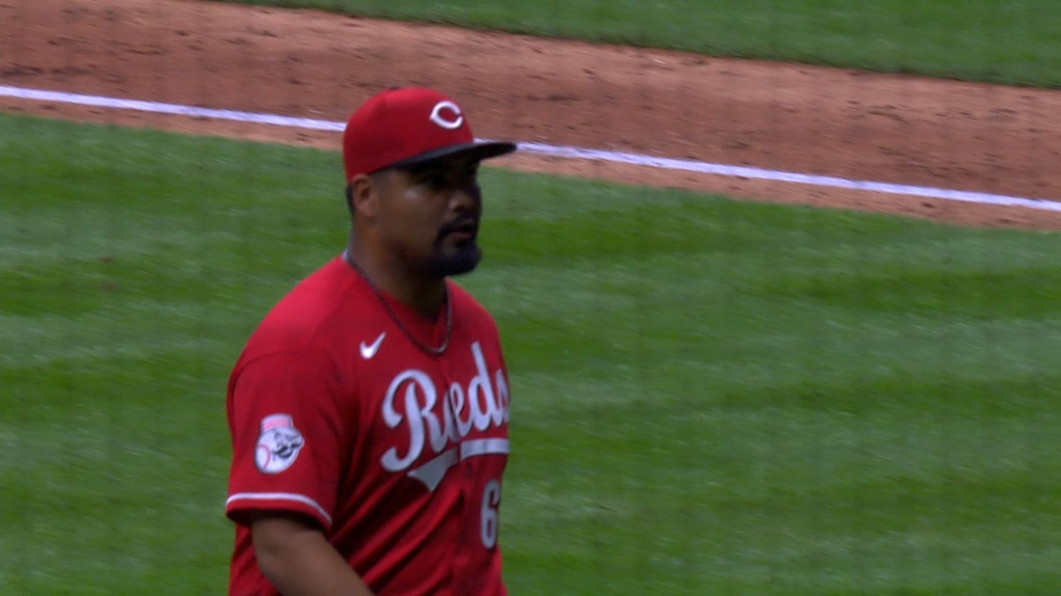 Tony Santillan escapes a jam in the 8th inning | 07/07/2023 ...