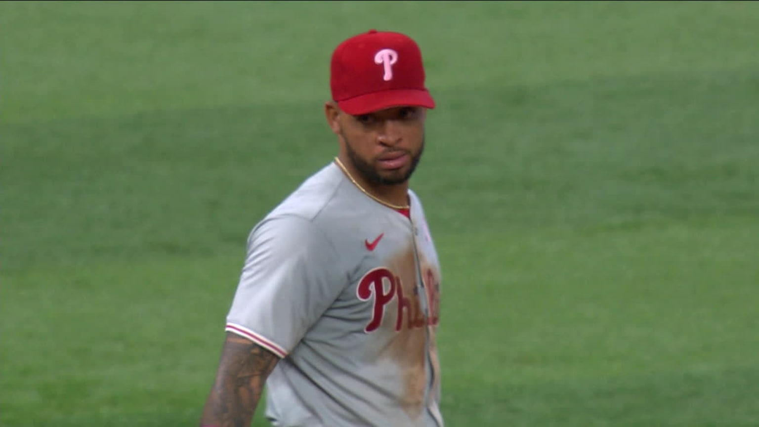 Edmundo Sosa's sliding play | 05/12/2024 | Philadelphia Phillies