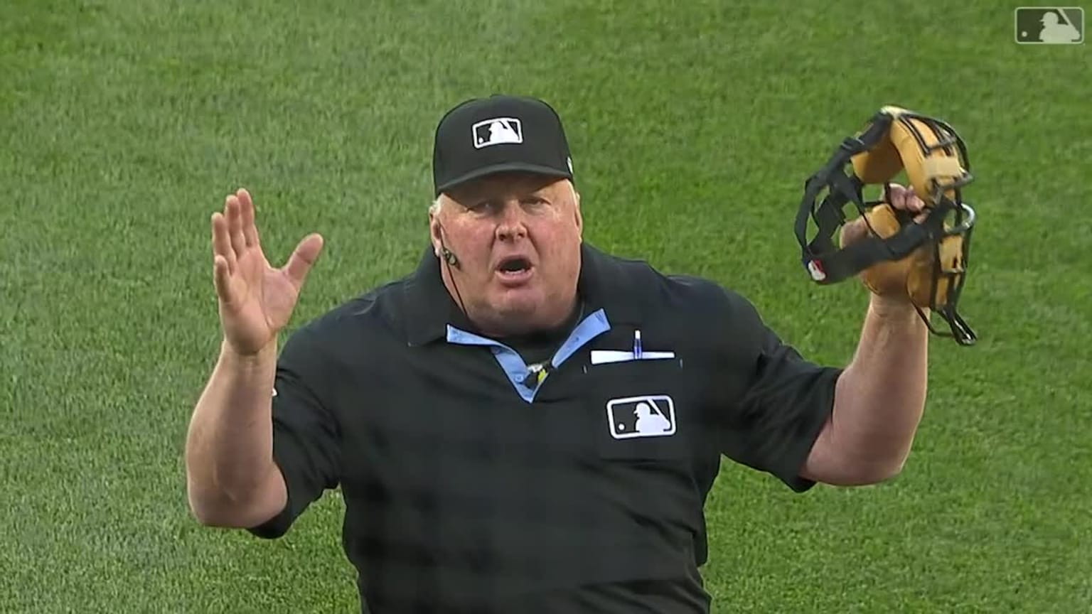 Jose Caballero called for a foul ball after challenge | 05/09/2023 ...