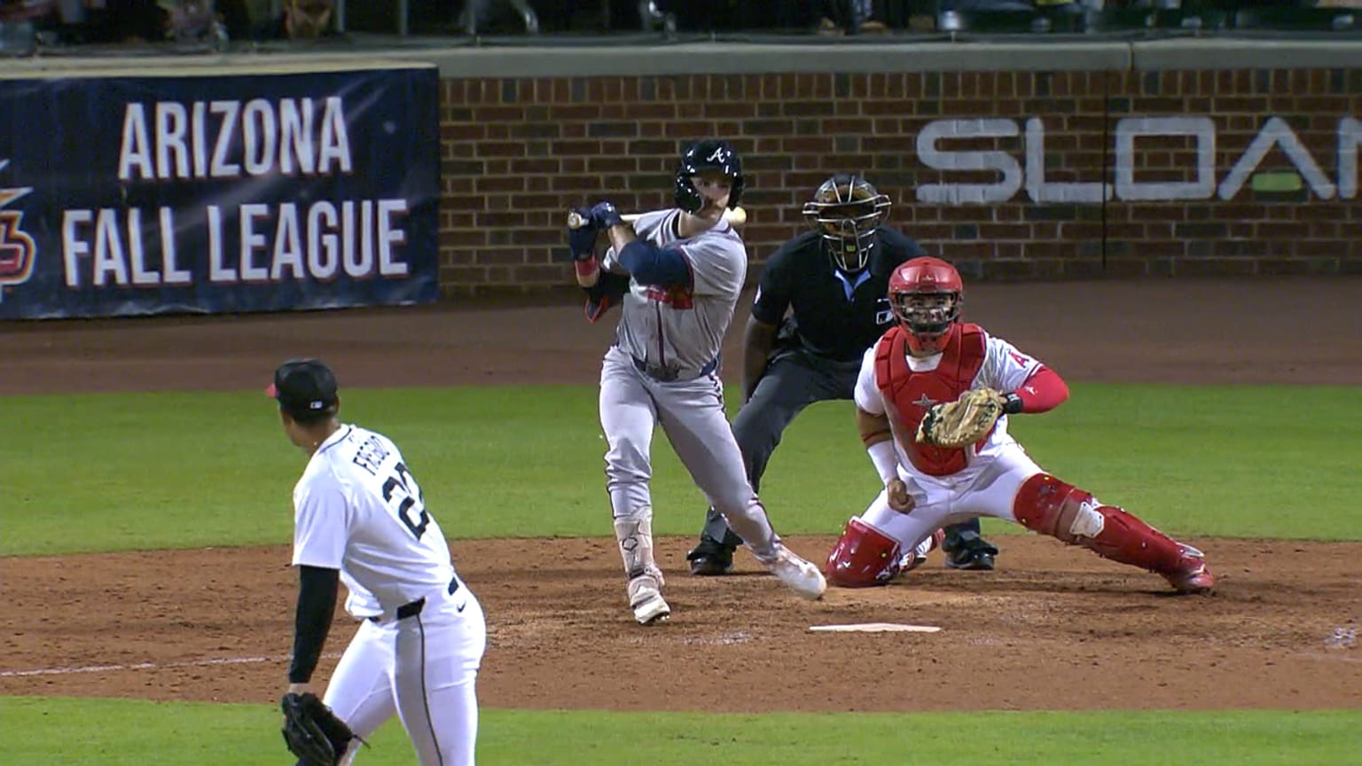 Patrick Clohisy's RBI single | 11/09/2025 | MLB.com