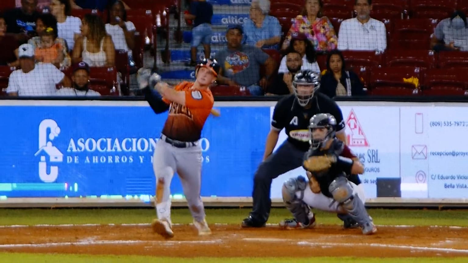 T.J. Rumfield suelta jonrón solitario en el 7mo | 18/12/2024 | Los ...