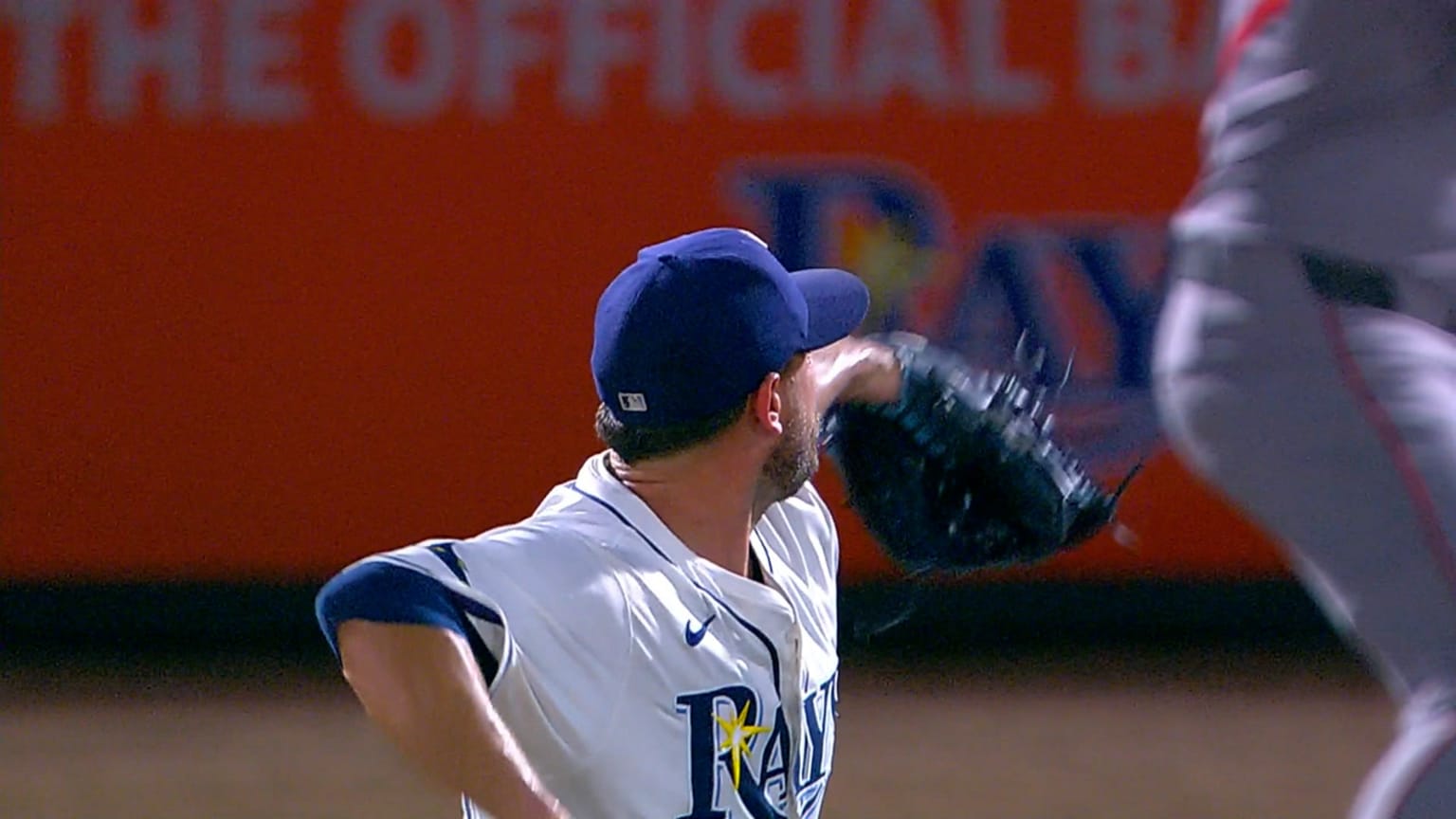 Cole Sulser escapes the bases-loaded jam | 09/21/2025 | Tampa Bay Rays