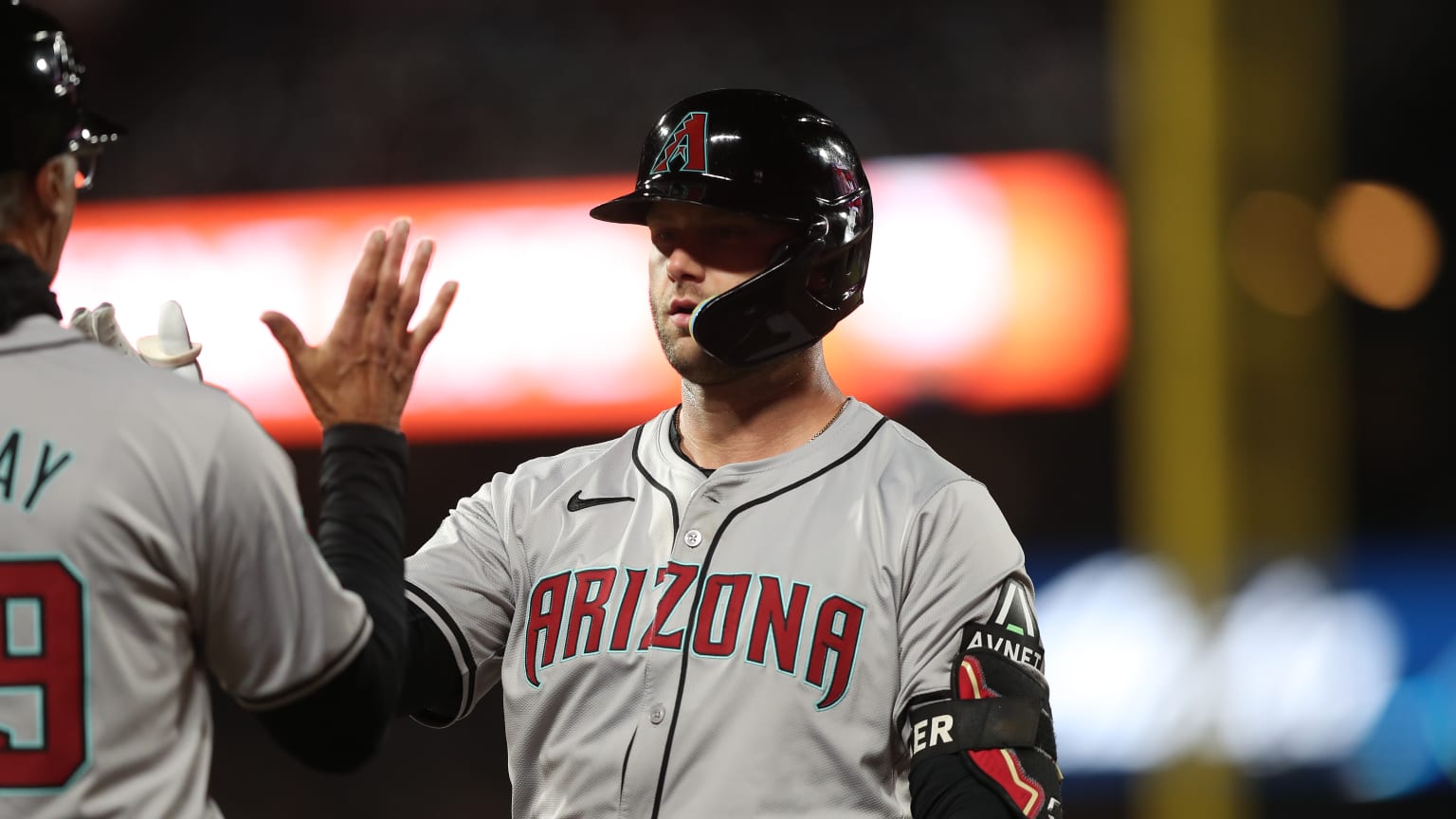 Christian Walker conecta sencillo productor en el 5to | 19/04/2024 ...