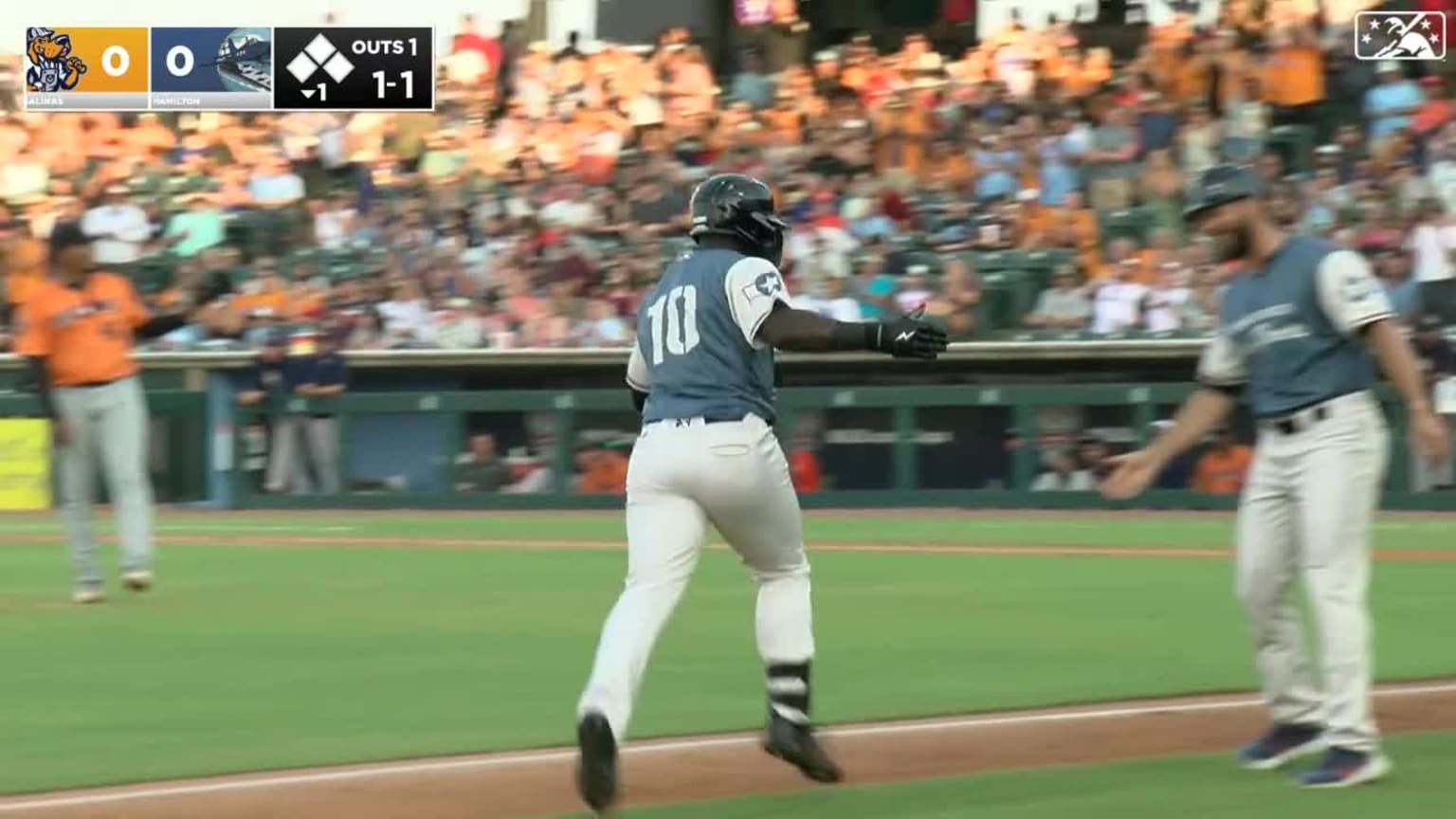 Quincy Hamilton cranks a grand slam in the 1st inning | 05/28/2023 ...