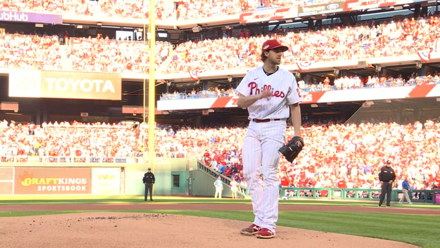 Aaron Nola strikes out six batters over six innings | 10/14/2022 ...