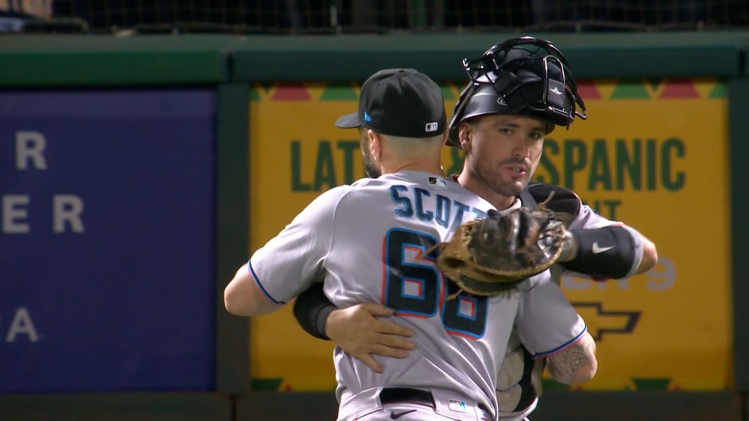 Tanner Scott fans Shea Langeliers, secures win | 08/22/2022 | Miami Marlins