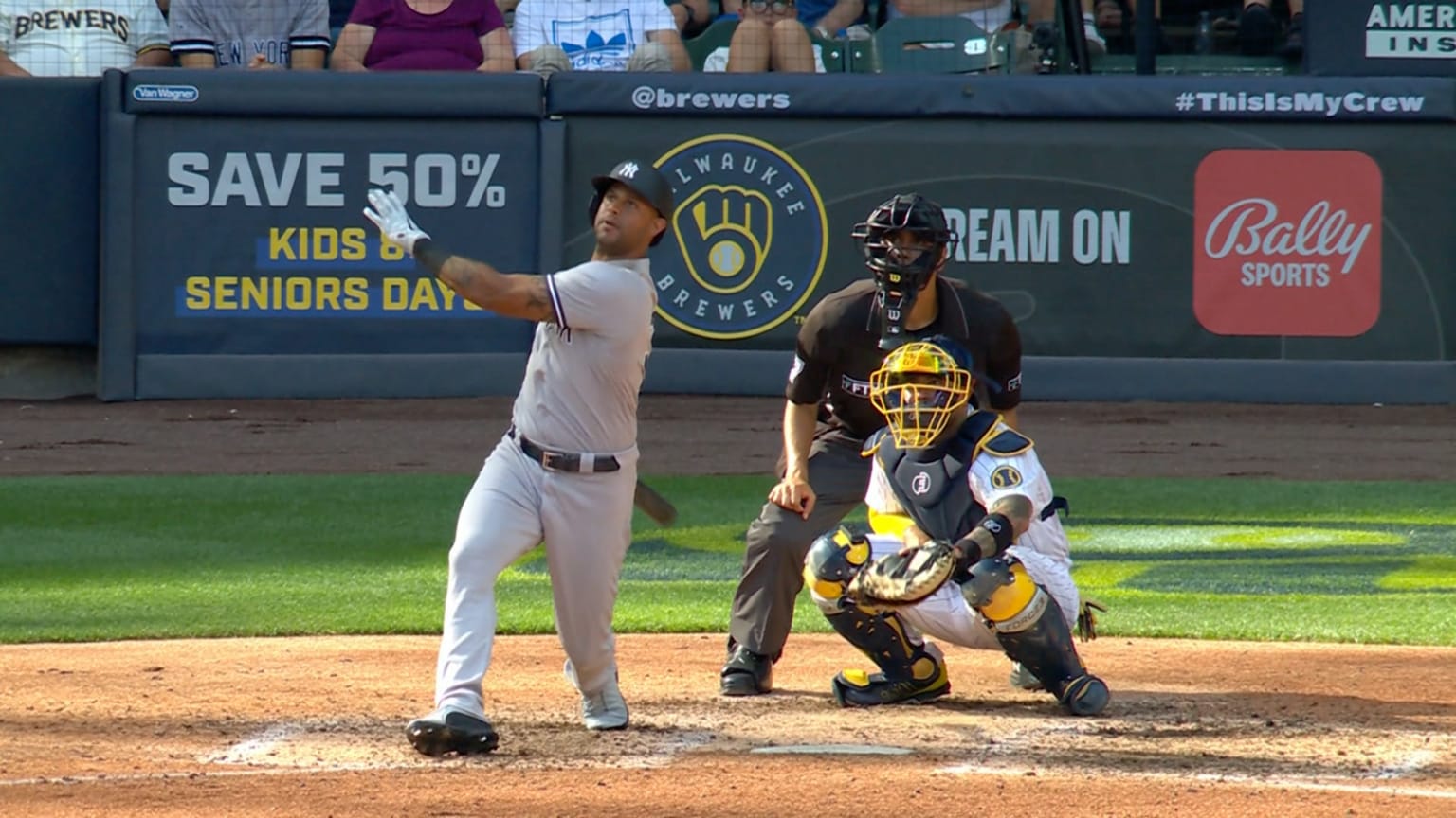 Aaron Hicks hits a solo home run in the 7th inning | 09/18/2022 | New ...