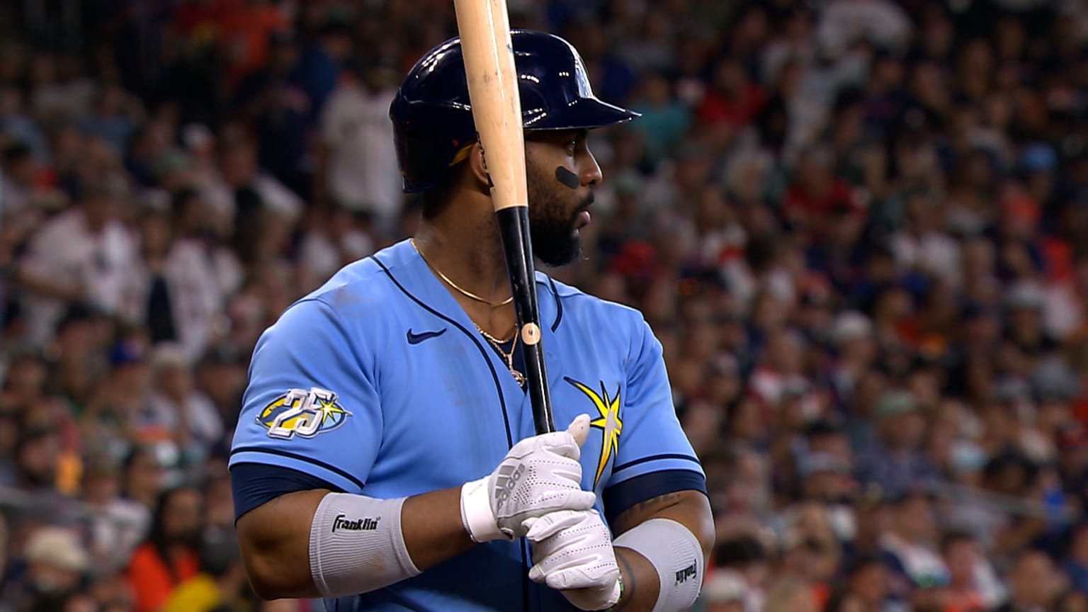 Yandy Díaz hits an RBI single | 07/30/2023 | Tampa Bay Rays
