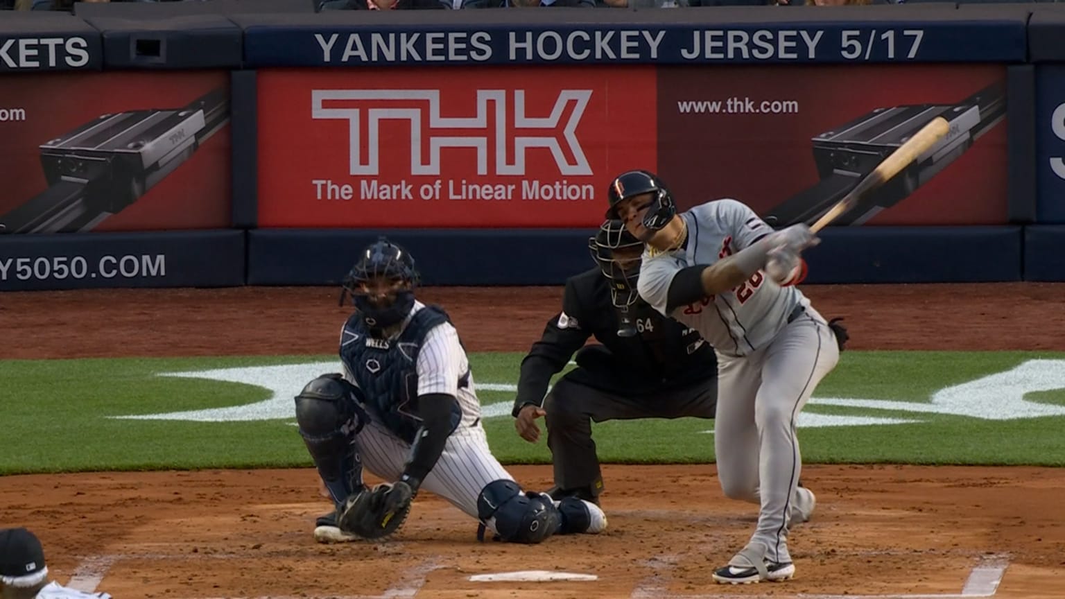 Marcus Stroman fans Javier Báez | 05/03/2024 | New York Yankees