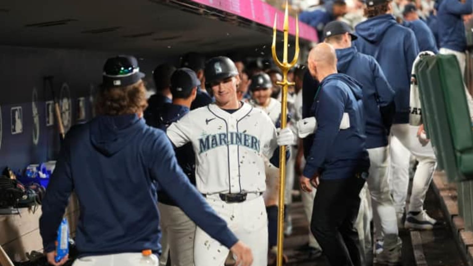 Colt Emerson's first career hit is a home run! | 05/19/2026 | Seattle ...