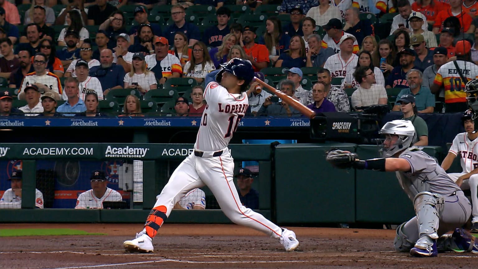 Joey Loperfido's RBI single | 04/16/2026 | Houston Astros