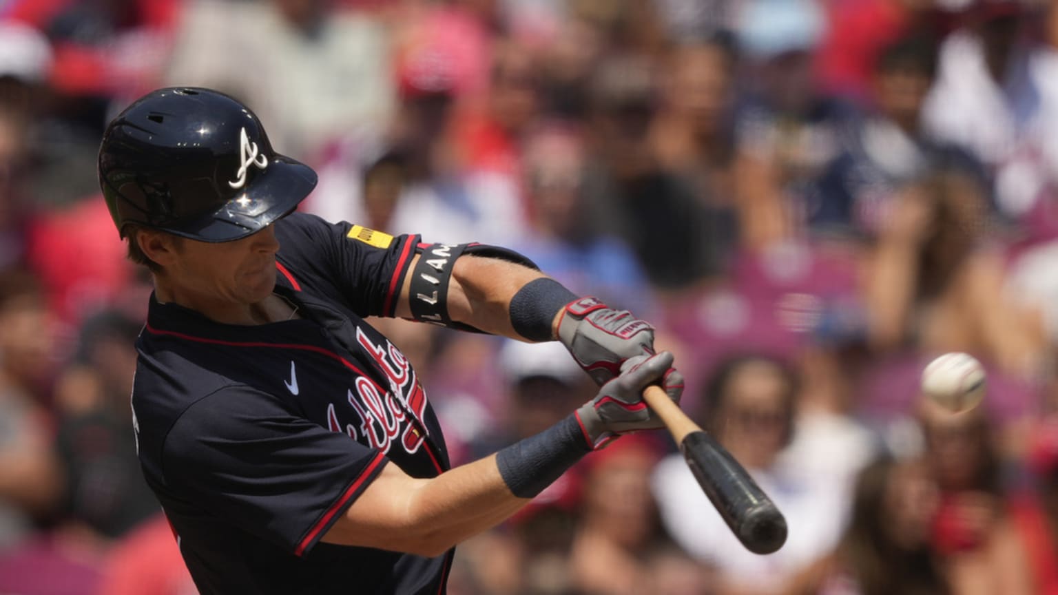 Luke Williams' deep sacrifice fly | 08/01/2025 | Atlanta Braves