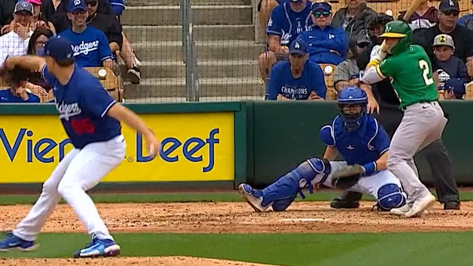 Nick Allen hits a sacrifice fly, Langeliers scores | 03/19/2023 | Athletics