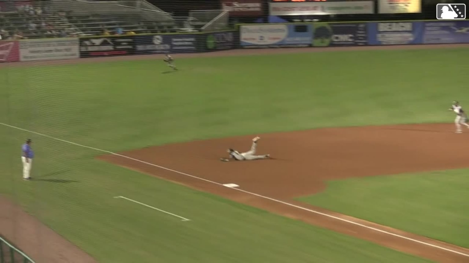 Austin Charles' diving stop | 08/17/2024 | Kansas City Royals