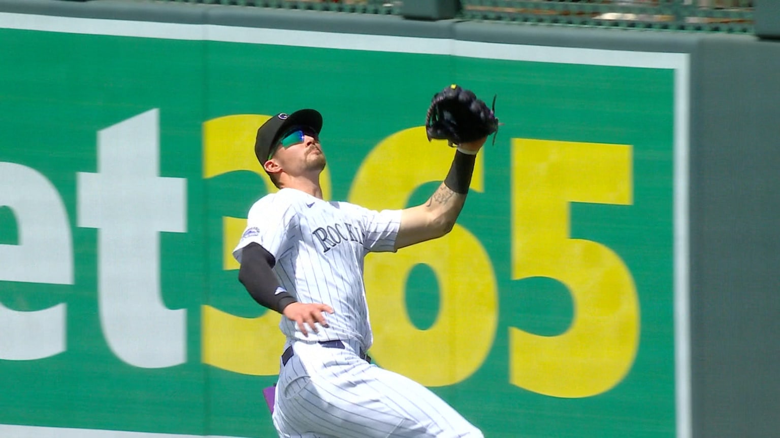 Brenton Doyle's brilliant sliding catch | 04/27/2025 | Colorado Rockies