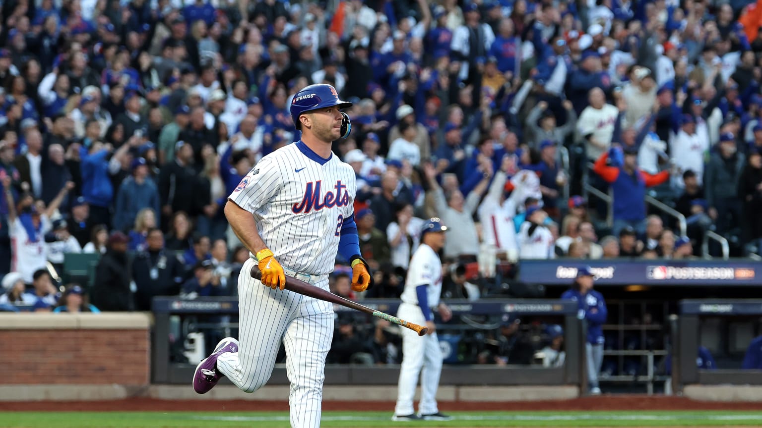 Curtain Call: Pete Alonso's three-run home run | 10/18/2024 | New York Mets