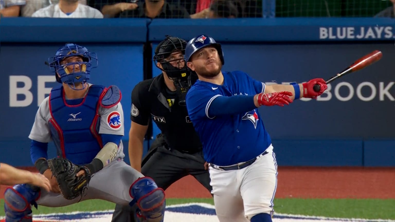 Alejandro Kirk mashes a three-run home run to left | 08/31/2022 ...