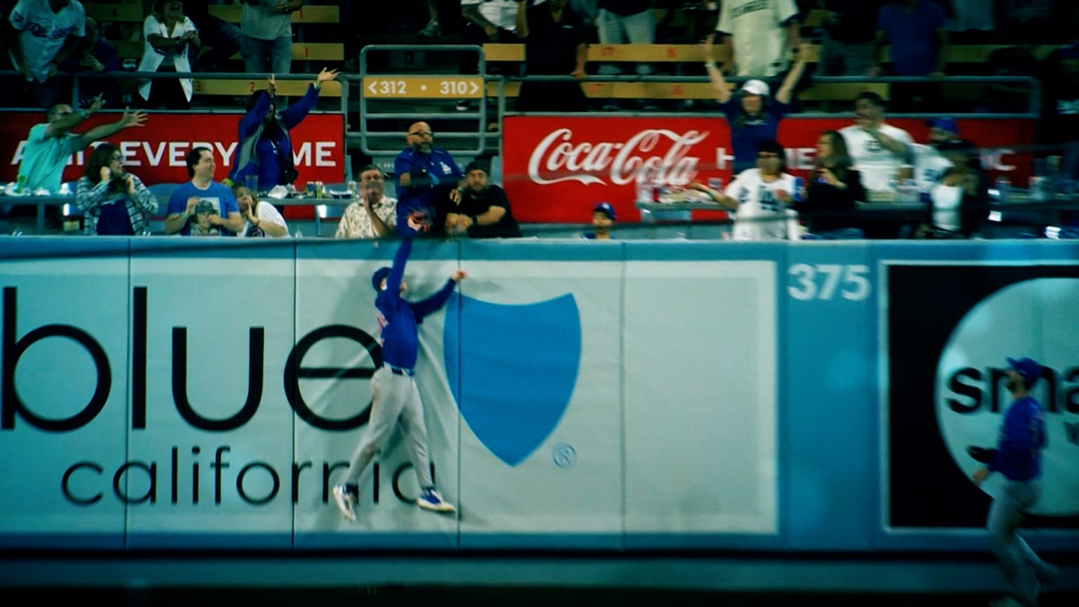 Daily Dash: Crow-Armstrong leaps, Espinal gets dirty | 11/09/2024 ...