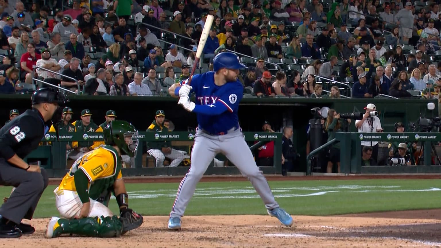 Jake Burger's solo homer (3) | 04/22/2025 | Texas Rangers