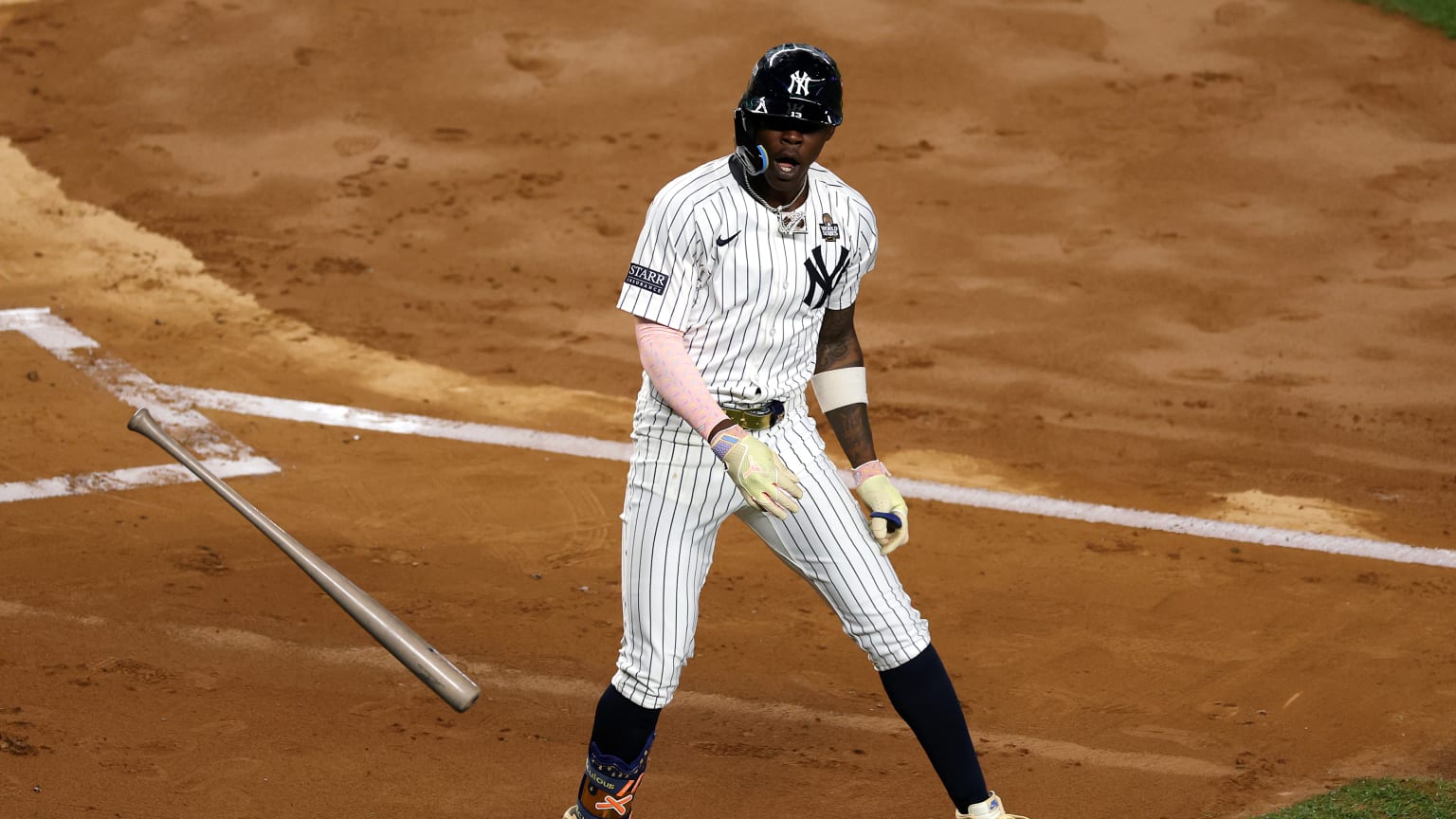 Radio call of Yankees' back-to-back homers | 10/30/2024 | New York Yankees