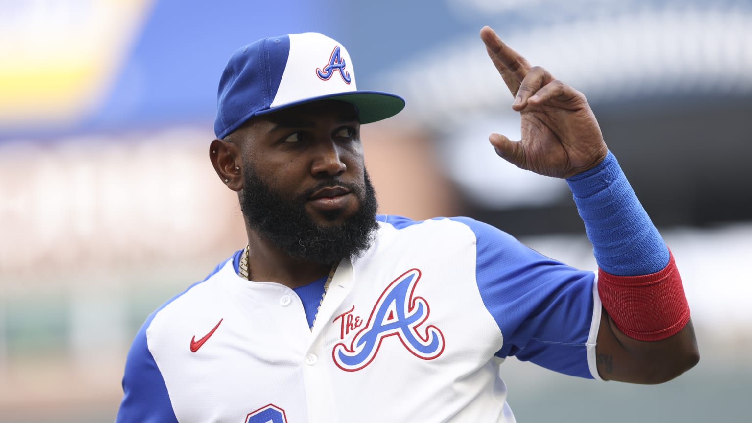 Steve Phillips on Ozuna deal, Durbin trade and more | 02/09/2026 | MLB.com
