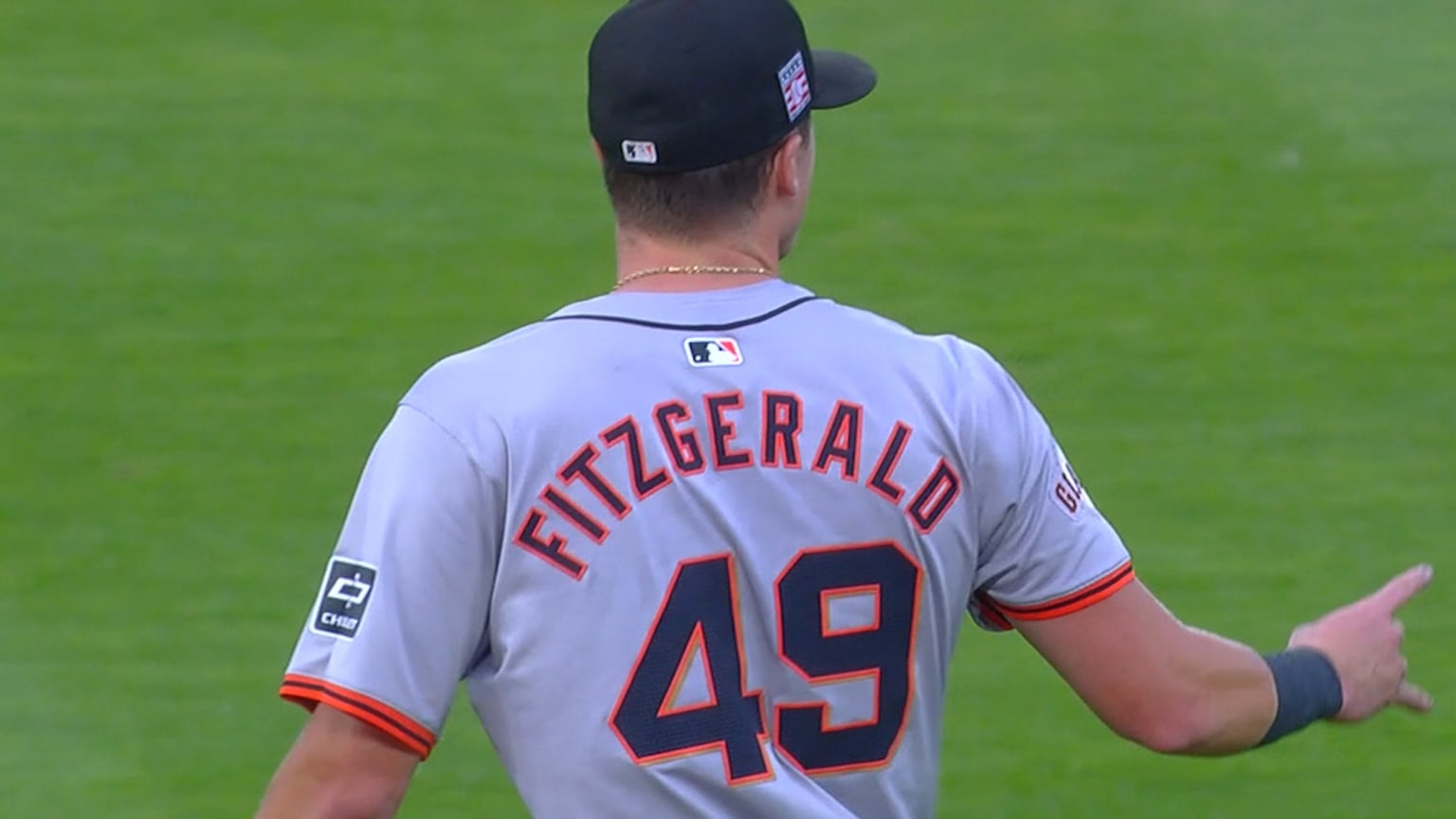 Tyler Fitzgerald's sliding play up the middle | 07/20/2024 | San ...