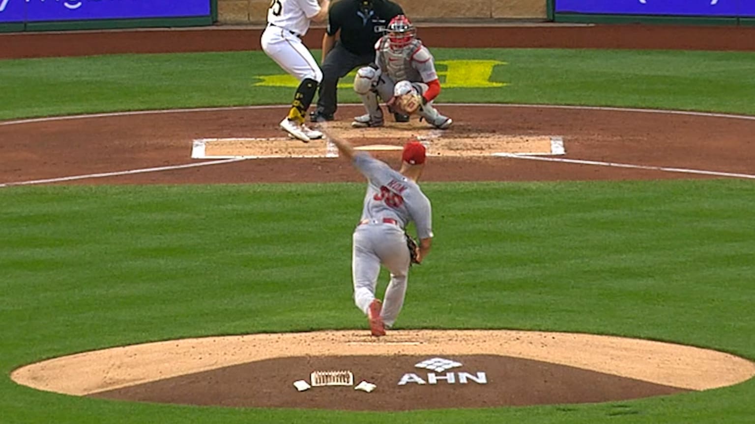 Drew Rom K's Jack Suwinski for his 1st MLB strikeout | 08/21/2023 | MLB.com