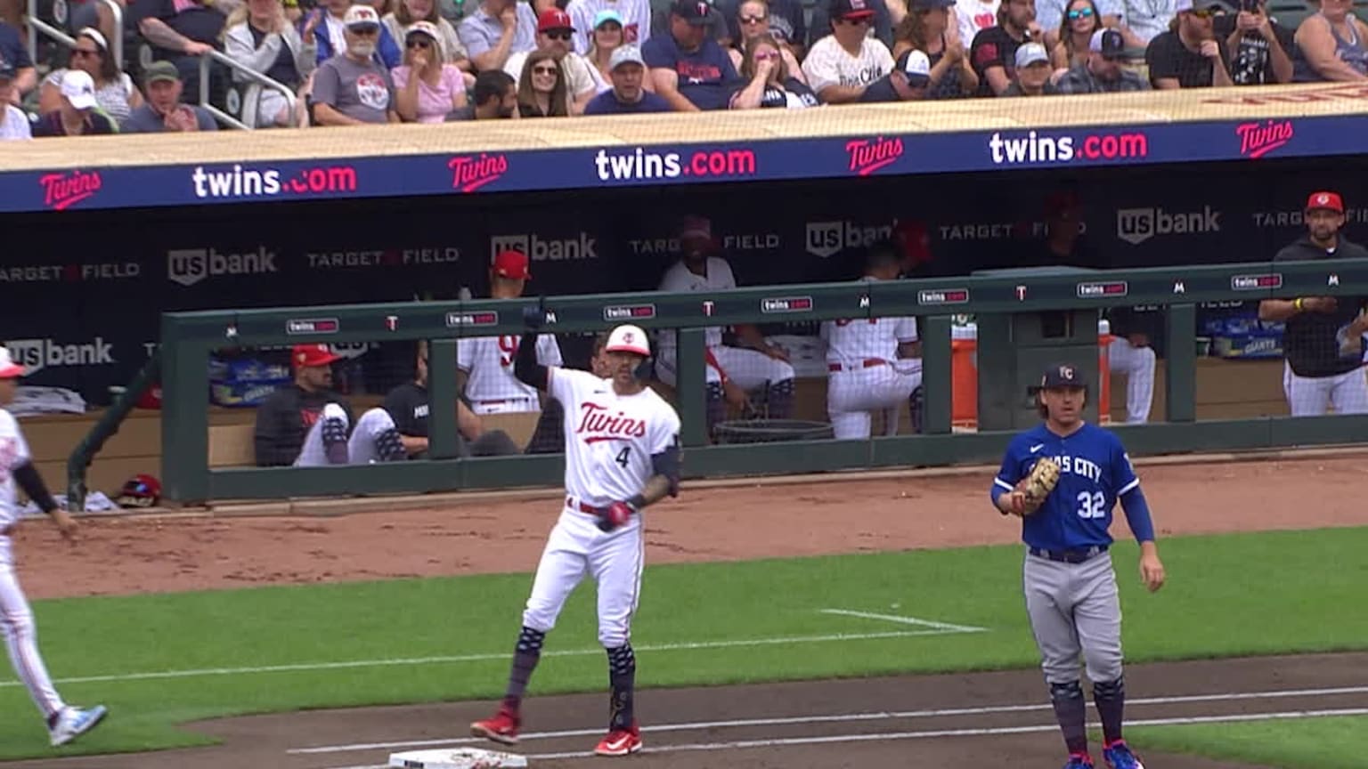 Carlos Correa records 1,000th career hit in 3rd | 07/04/2023 ...