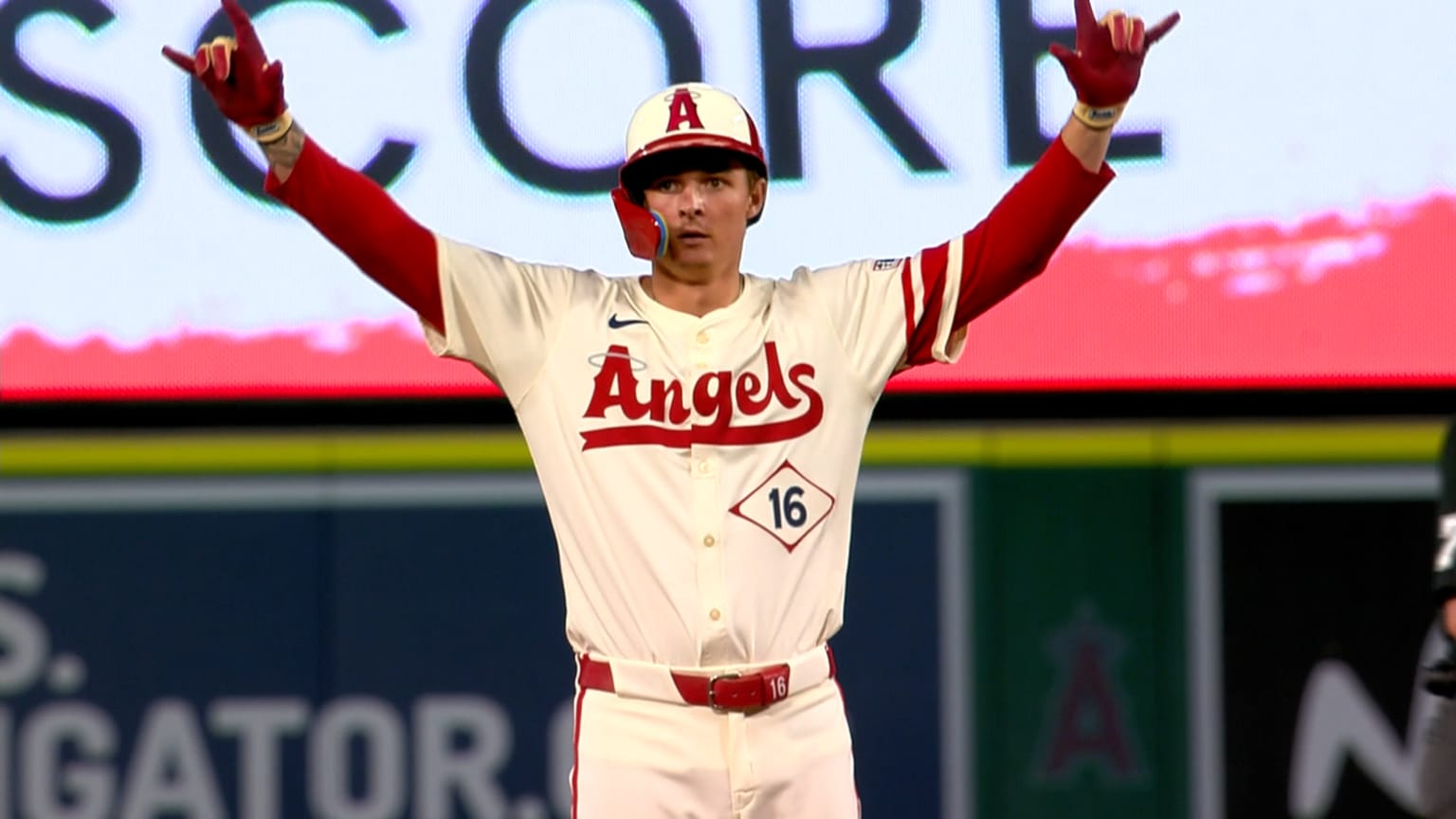 Mickey Moniak's RBI double | 06/24/2024 | Los Angeles Angels
